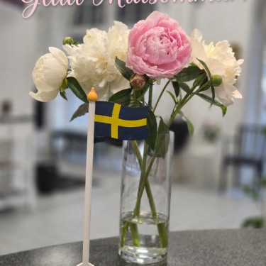 Glad Midsommar! - Tandläkare Trybom i Skara